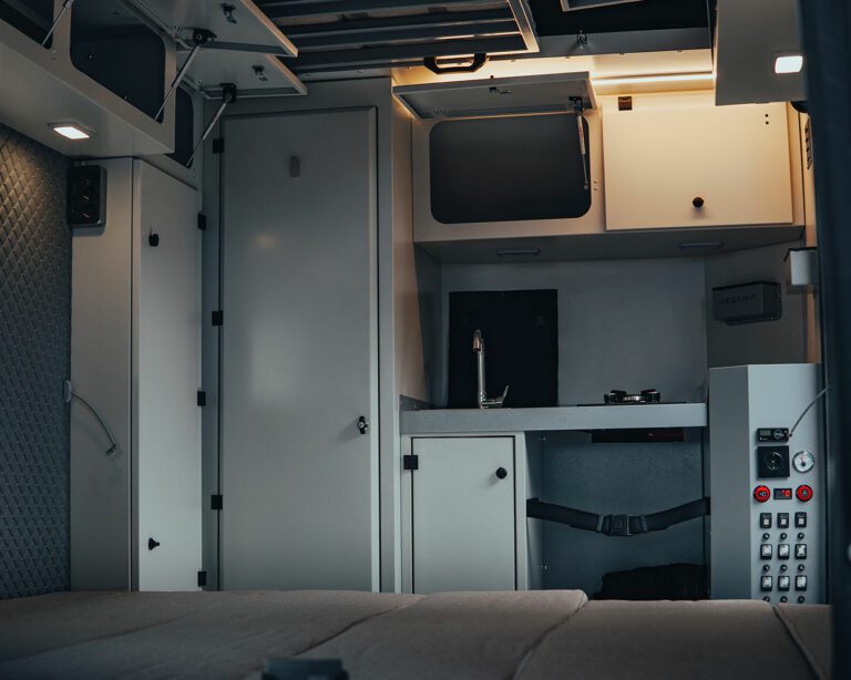 Caravane moto - caravane porte-moto - DECAMP CARAVAN