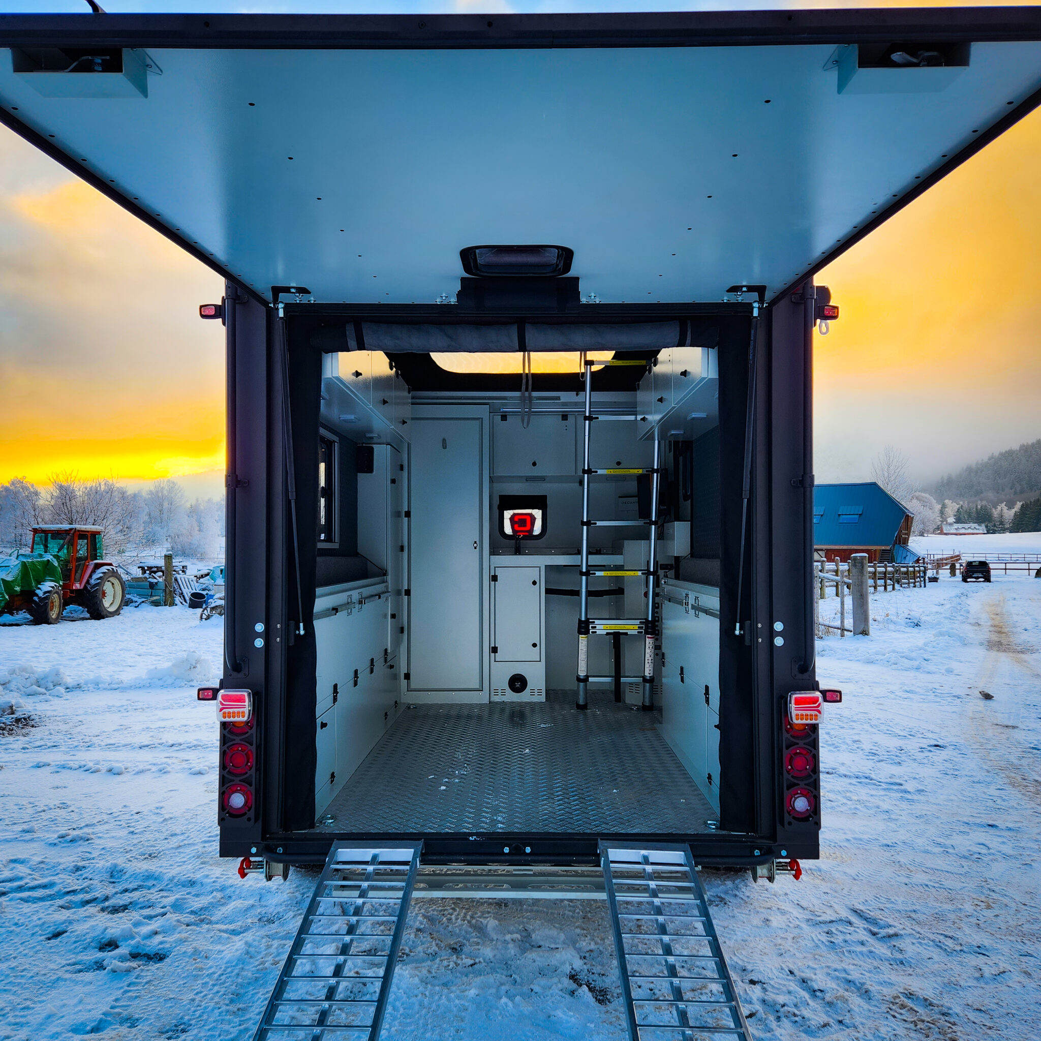 Caravan Mountain - DECAMP CARAVAN