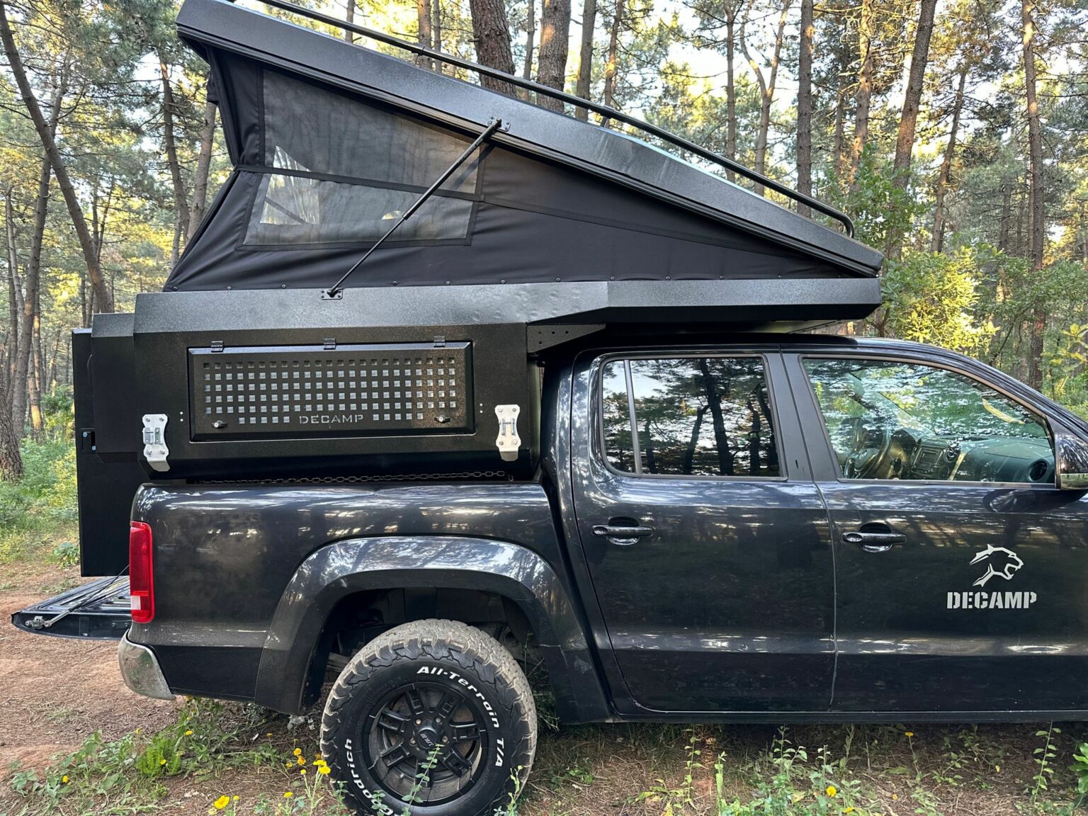 Pick-up truck camper - DECAMP Caravan